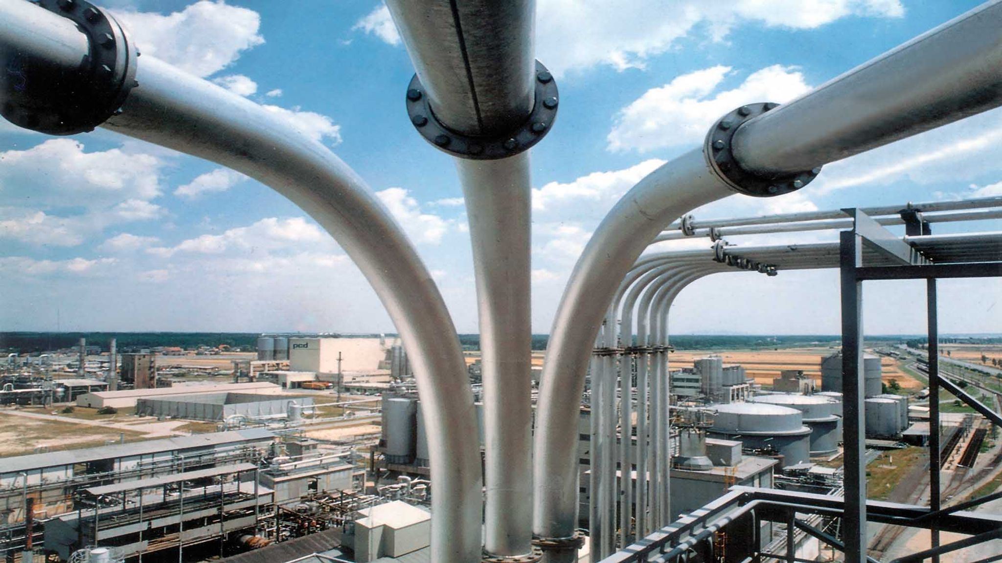 Pneumatic conveying | Fuller